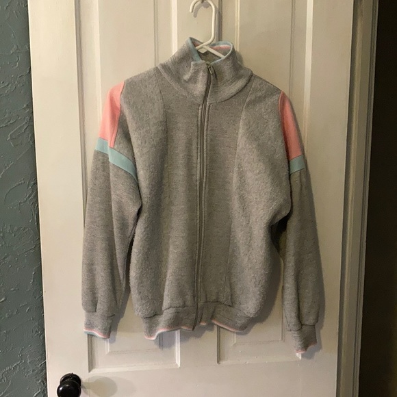 Main Event | Tops | Vintage Track Top | Poshmark